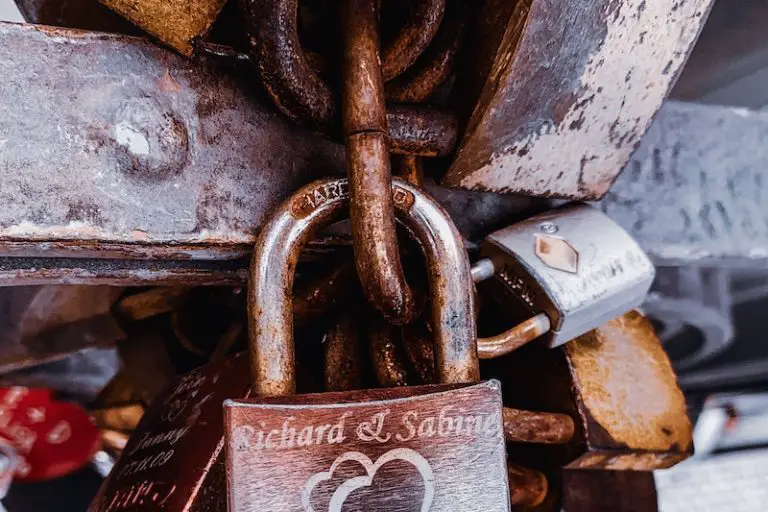 25 Uplifting Prayers for Protection and Safety